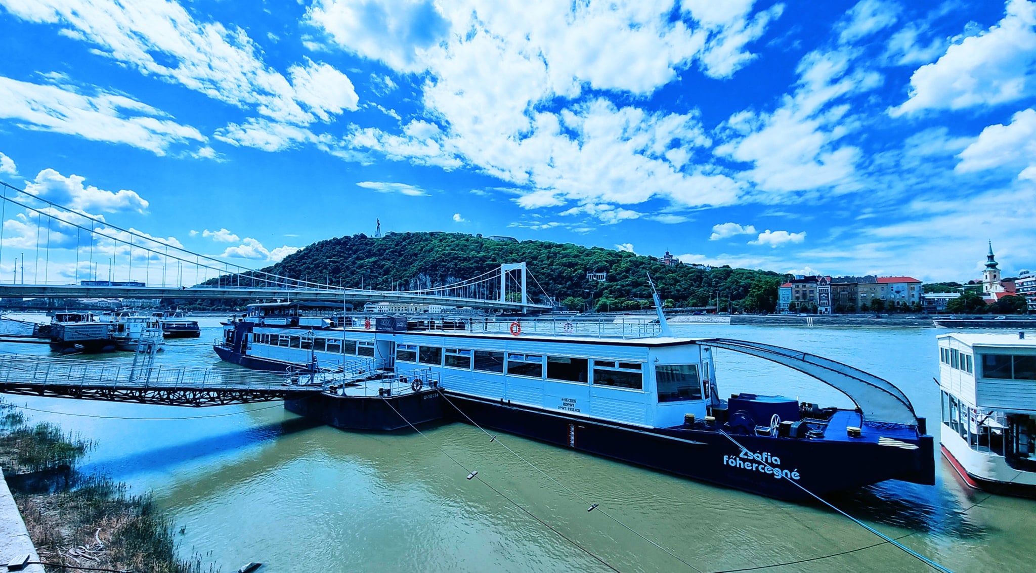 Budapest Boat Party™ - Europe's biggest Weekly Boat Parties